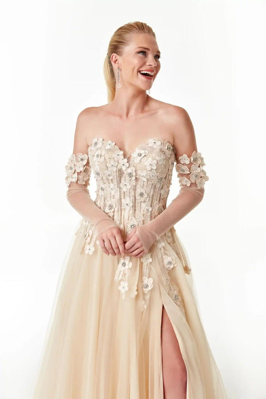 Ömür Inn Straplez Üç Boyut Çiçekli Tül Abiye Elbise - Eser Giyim